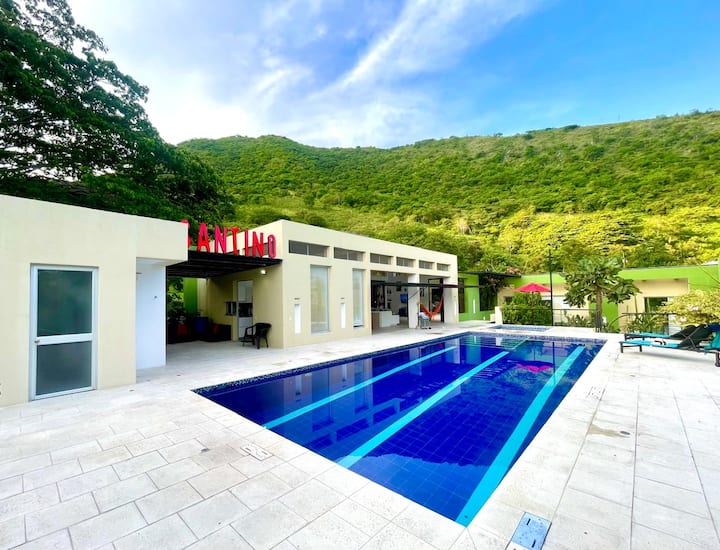 Casa En Anapoima Con Piscina Jacuzzi, Golf Y Tenis - Anapoima