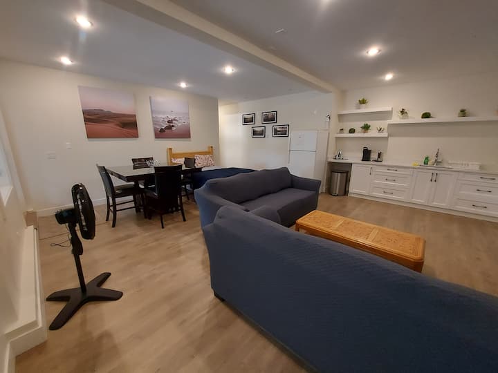 Self Contained Guest Suite - Surrey