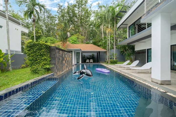 Bangtao 4-bedroom Villa | 15m Swimming Pool - Phuket