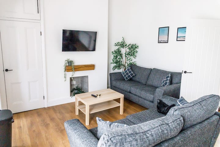 Huge 5 Bed House - Contractor Friendly - Northumberland