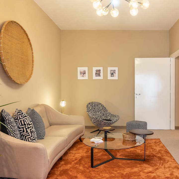 Ch® - Dar Badaro - 2br Apartment, 4 Guests, Badaro - Beyrouth