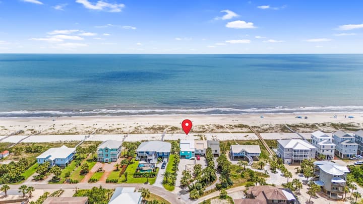 Beachfront Home  Private Beach Walkway | Sleeps 12 - Cape San Blas, FL
