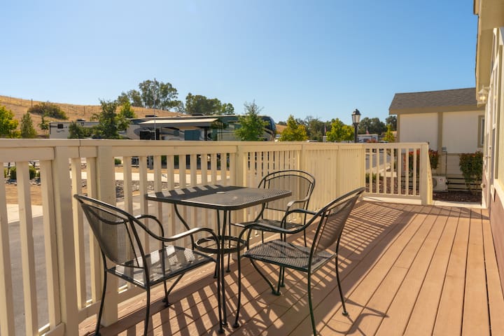 Premium Cottage 2 Bedroom In Wine Country - Paso Robles, CA