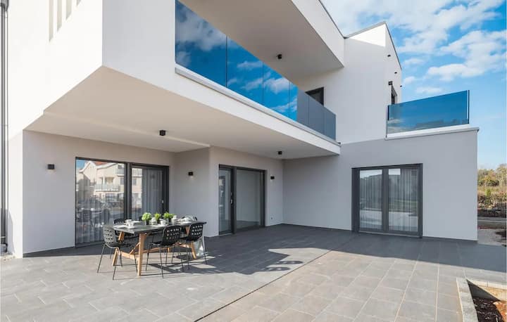 Villa Leo In Funtana Porec - Rovinj