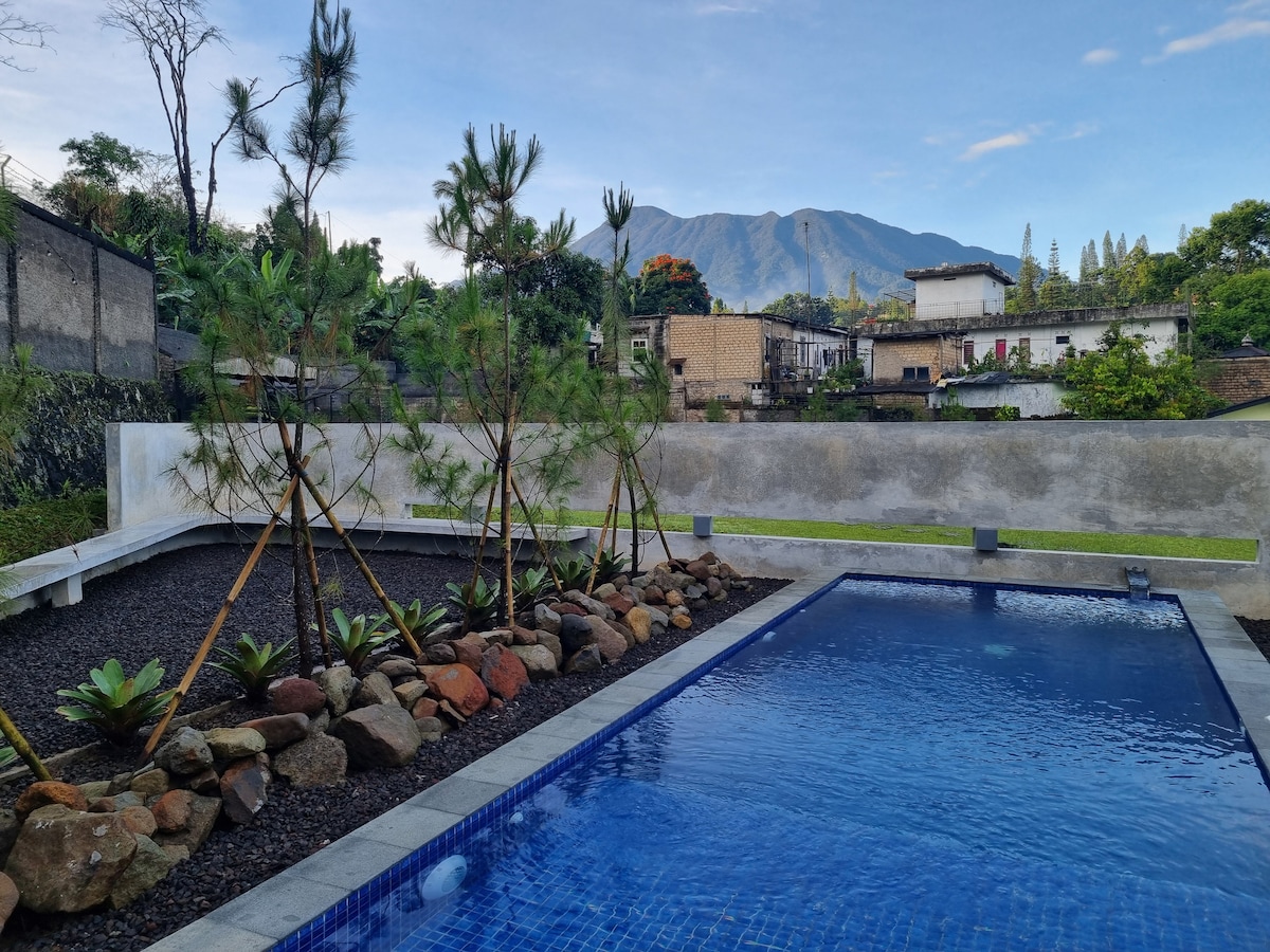 The Lawn Citeko - Houses for Rent in Cisarua, Jawa Barat, Indonesia ...