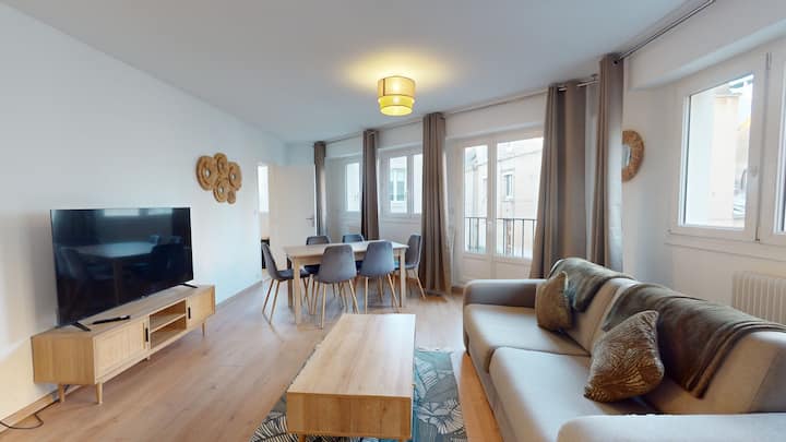 3 Chambres, Bureaux, 2 Sdb, Parking, Hypercentre - Loiret