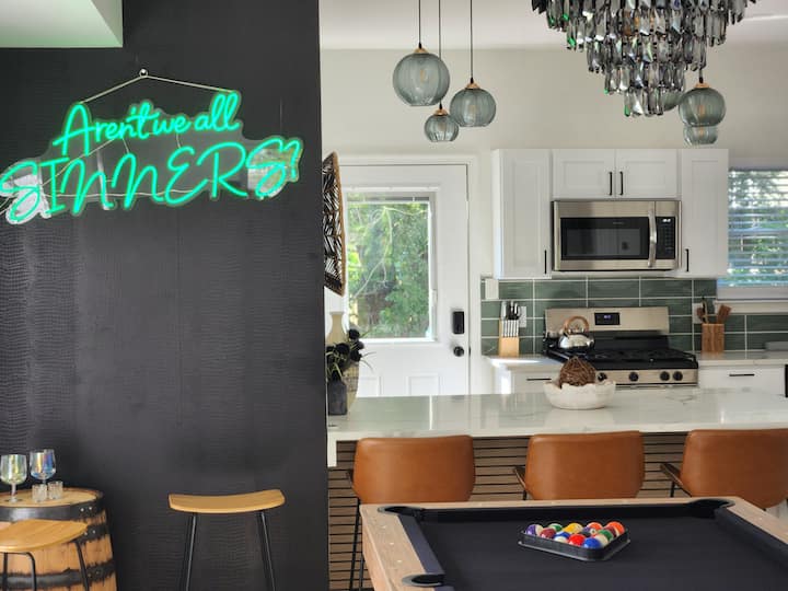 Whiskey Rose Ac-new Renovation! With Pool Table! - Atlantic City, NJ