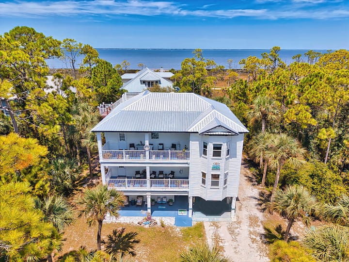 Fun At 33 Palms Secluded Island Beach House ! - St. George Island, FL