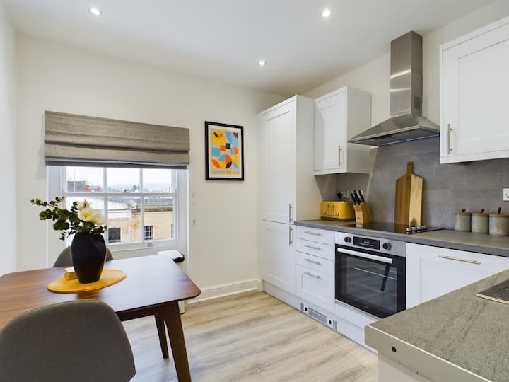 Grosvenor - Cheltenham