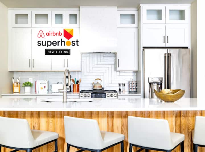 Light-filled Architect-designed | Rooftop | Garage - Memphis, TN