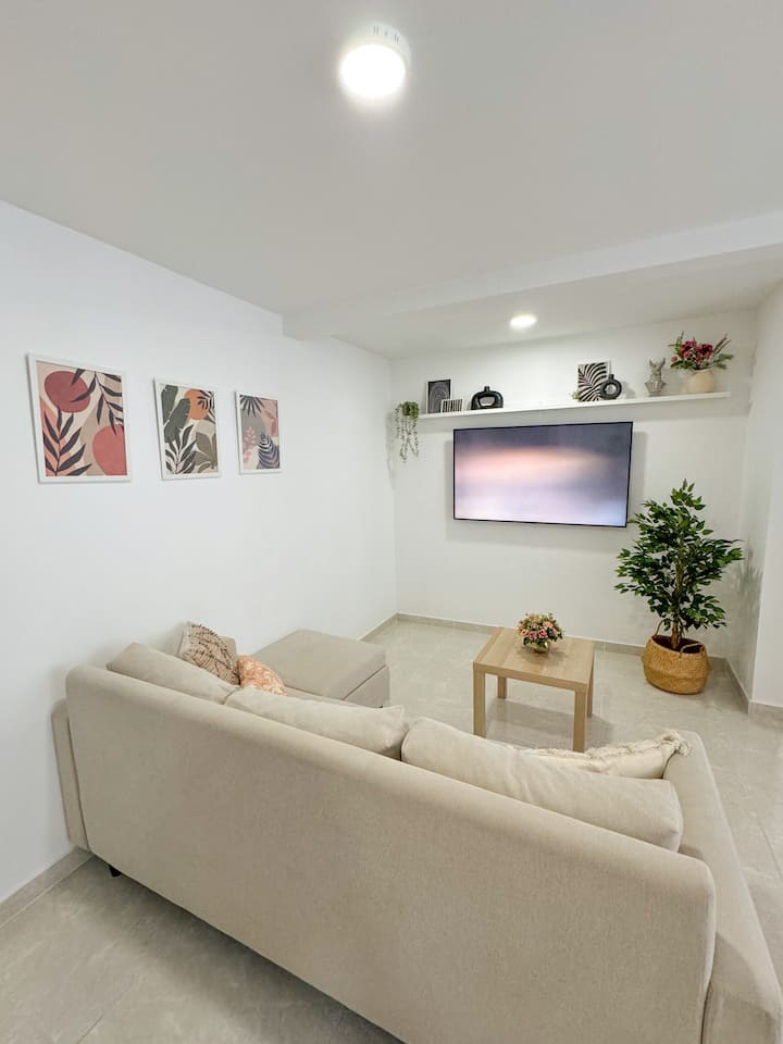 Apartamento Nuevo, Moderno E Inteligente - Ibagué