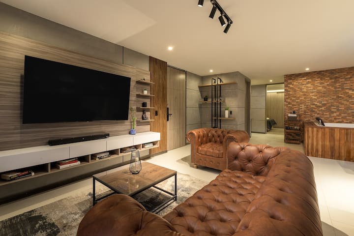 Apartment In Laureles With Ac And In-house Jacuzzi - Medellín
