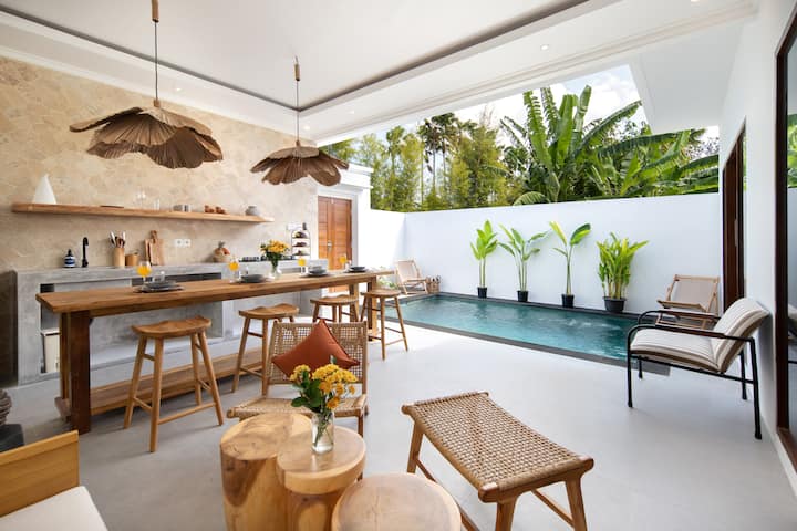 Cozy 2 Beds Villa In Seminyak - Kuta