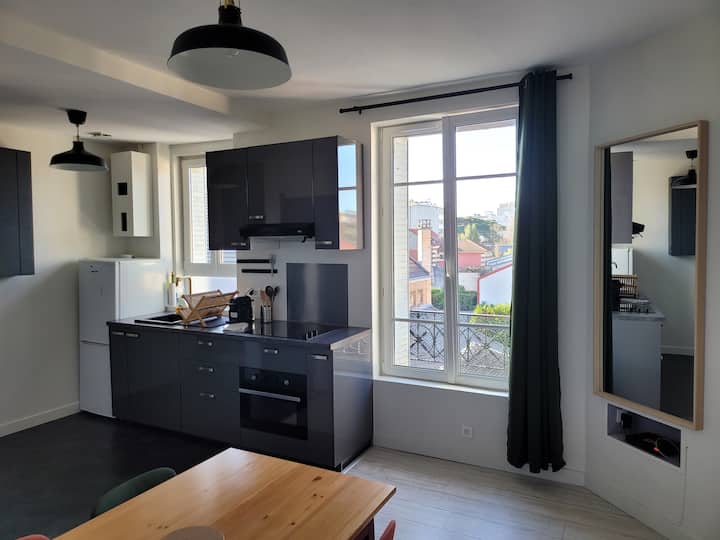 Duplex Cosy & Lumineux Proche Paris - ibis Clamart Paris Velizy