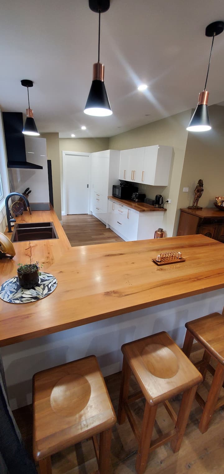 New Renovation At Adderley House -Close To Stadium - Dunedin