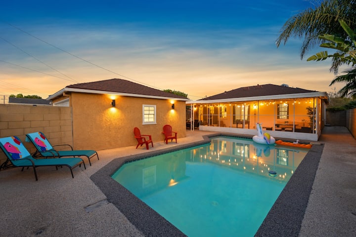 Mid Century｜heated Pool Home｜near La/beach&disney - Long Beach, CA