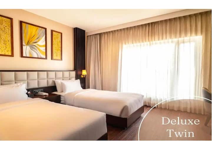 2 Storey Loft @ Attractions Packed Beach Resort - Tampines