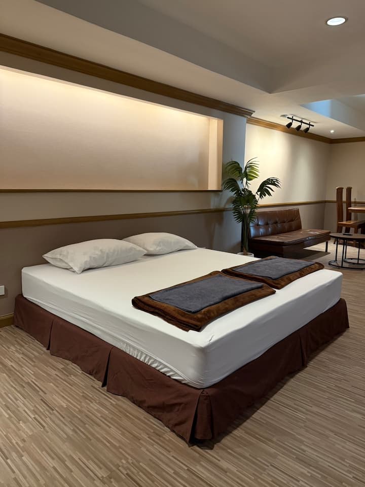 Big Apt Near Khaosan/grand Palace Up To 6 Person - Taling Chan