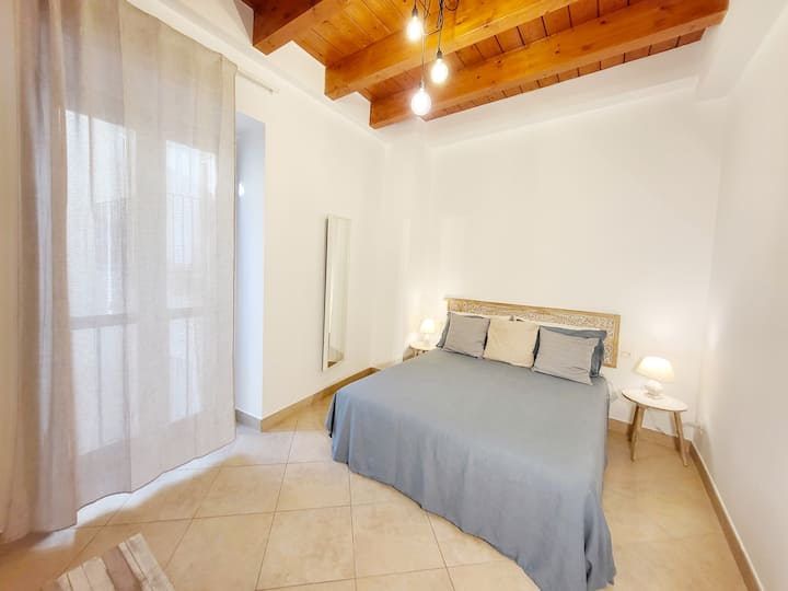 Palazzo Myra #2 - Bari
