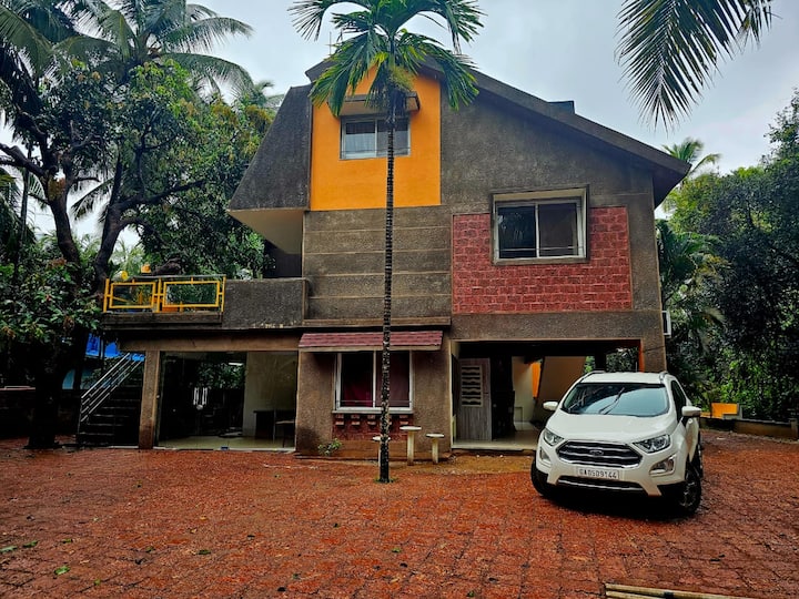 7bhk Trio Combo 100m To Talpona Beach Escape - Goa