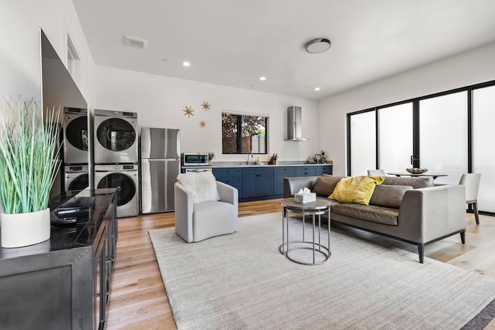Brand New Modern Guest House Minutes To Downtown! - Los Altos, CA
