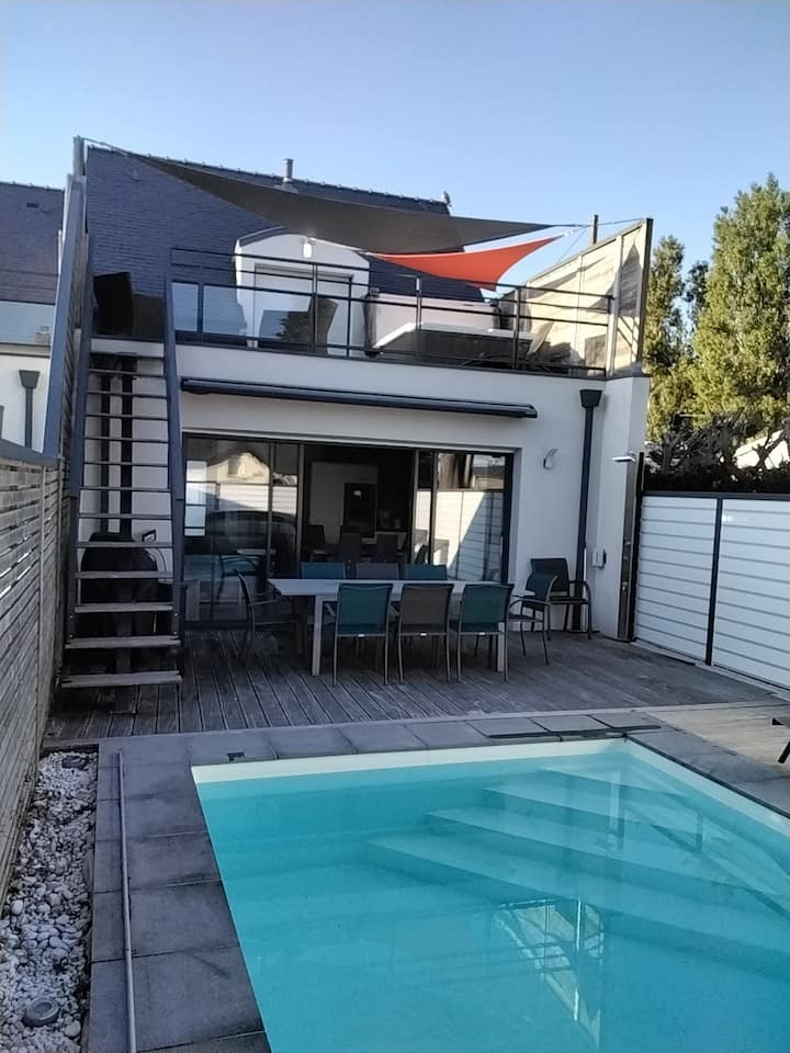 Maison Bord De Mer Avec Piscine Et Jacuzzi - Pénestin