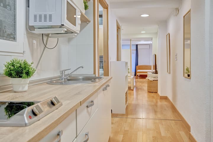 Balcón De Laurel By Clabao - Navarrete