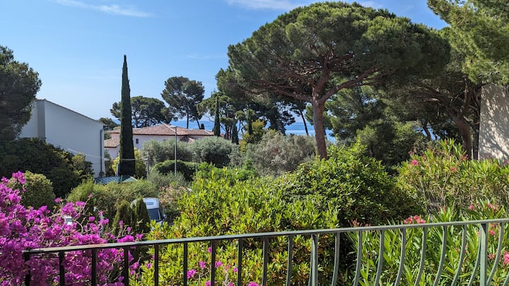 Appart T5 à 3 Min à Pieds Des Plages Du Mourillon - La Garde