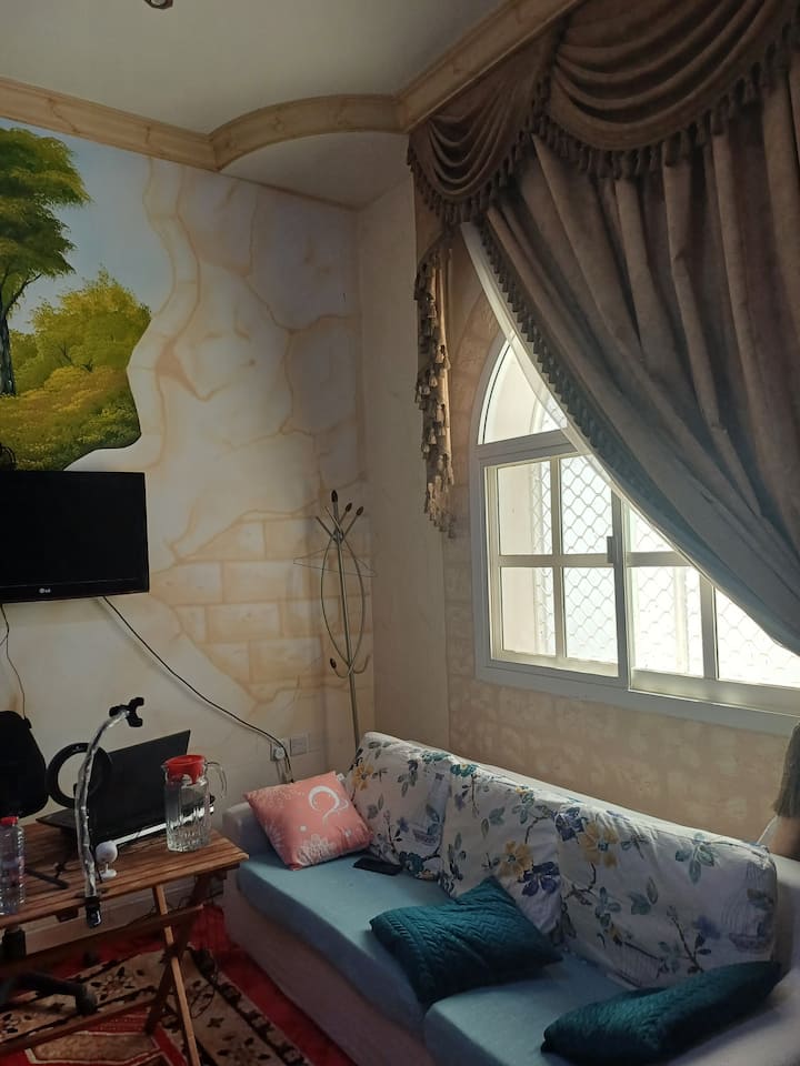 Peaceful Separate Big Studio Attach Bath & Kitchen - Al Ain
