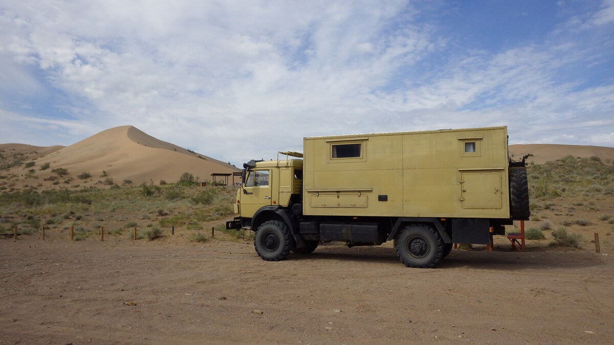 Kamaz Mustang Mobile Camper - Campers/RVs for Rent in Kalinino, Jetisu ...