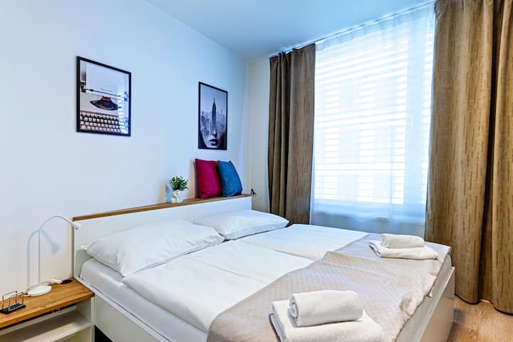 2br Apartment 42 M² | Mamastay Anděl - Prague