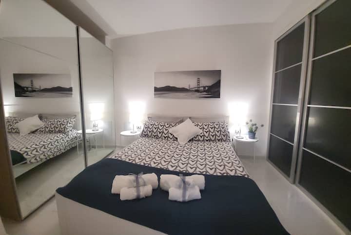 Blanc & Chic Apartment In The Center - Gorizia