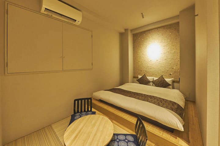 朝食付き・日本酒フリーフロー【Sake Kura Hotel 川崎宿】クイーンベッド - Yokohama