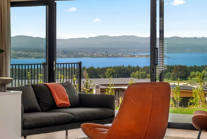 Heated Pool | Gym | Sauna | Hot Tub - Taupō