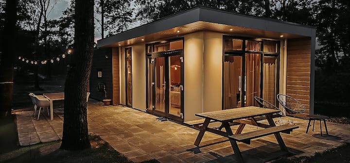 Elly's Broekhuisje - Netherlands