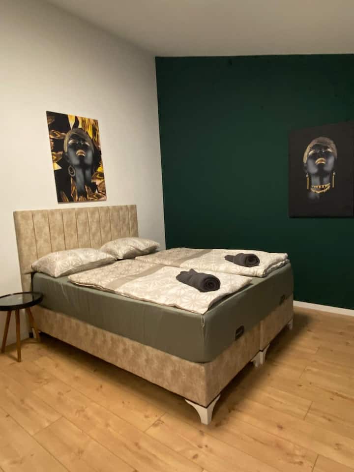 8 Fully Equipped Studio Apt /W Terrace @Margareten - Vienna