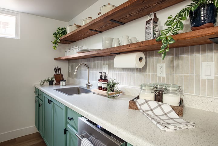 Cute Basement Apt: Walk To Shakespeare Fest & Suu! - Cedar City, UT