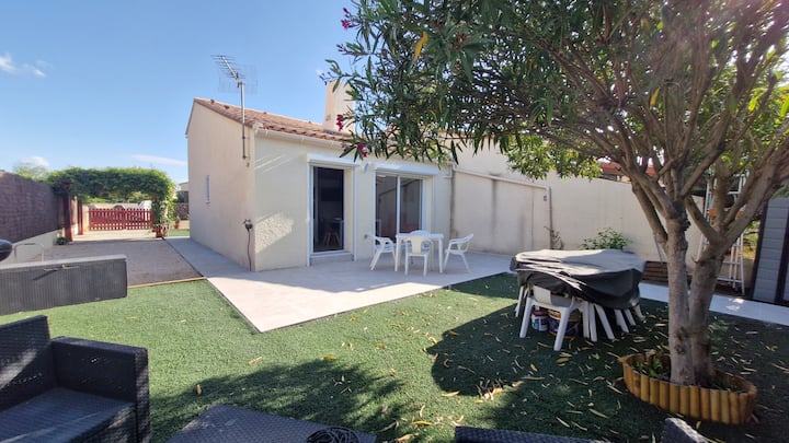 Villa Entièrement Rénovée Avec Jardin Proche Port - Saint-Cyprien Plage