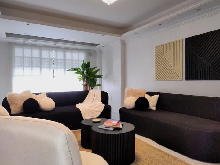 ¡Spectacular Crystal House!  -7br Upscale. - Mexico State