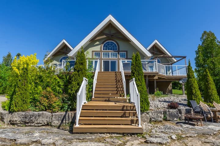 Bay Shore Luxe - Lake Huron Waterfront With Kayaks - Tobermory