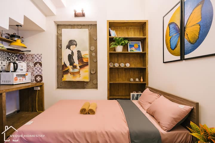 Oldquarter/quiet/washer-dryer/publicbathroom - Hanoi