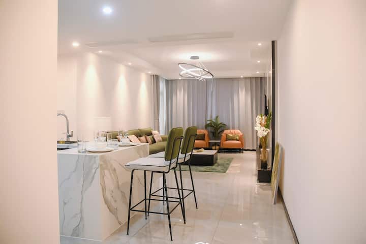 20e Etage Grand Appart Stylish Avec Vue Et Piscine - Kinshasa