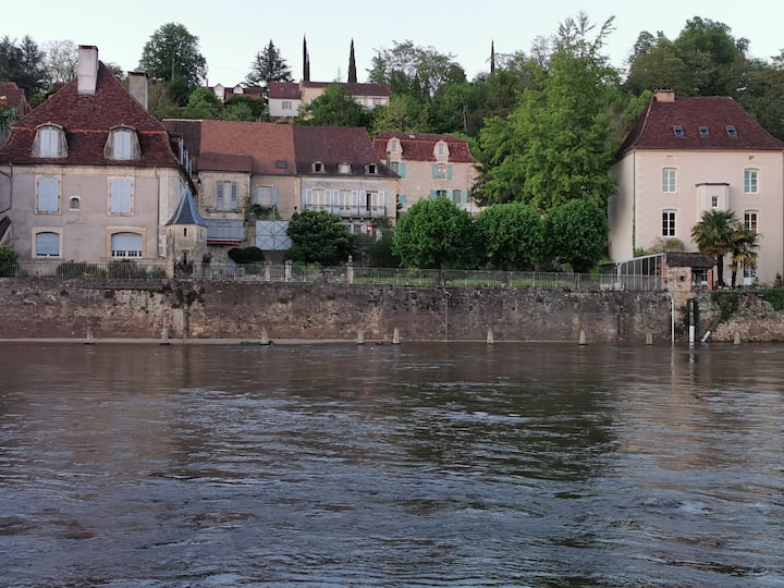 Maison Familiale Au Centre - Le Bugue