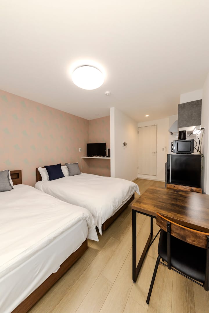 松Ⅱ202/2ppl/easy Access To Kix/1 Train To City/9784 - Japon