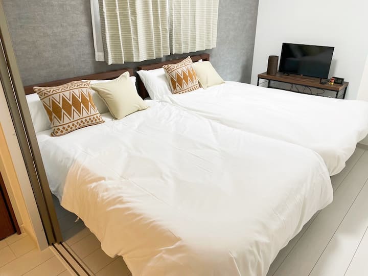 松Ⅱ203/2ppl/easy Access To Kix/1 Train To City/9785 - Japón