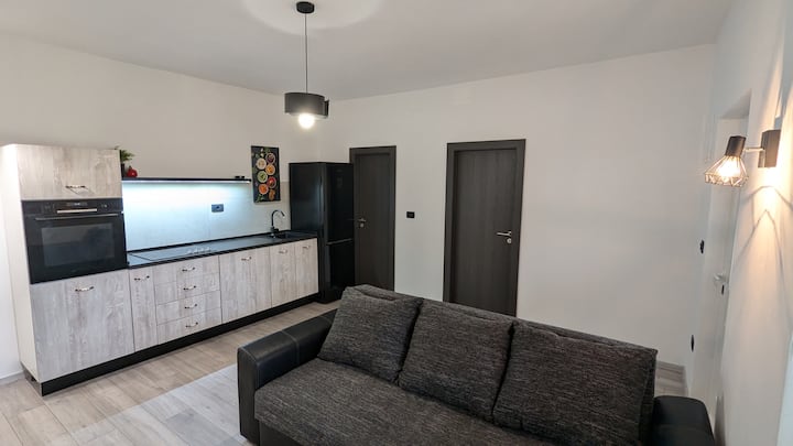 Apartments Dijana [A2+2a] - Seget Vranjica