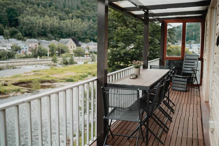 Vue Sur L'eau | Balcon Privé - Vresse-sur-Semois