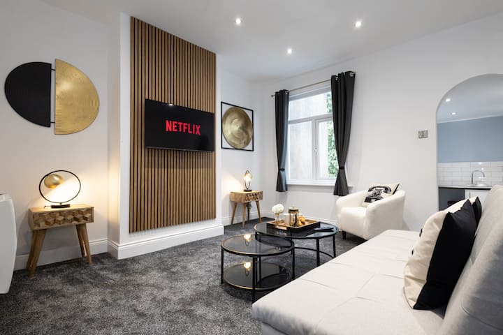 Boutique Flat B In Bolton – Great Location - Bolton