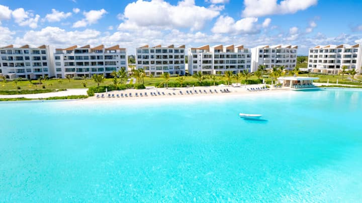 Stylish Downtown Punta Cana 1br Apt W/ Urban Beach - Punta Cana