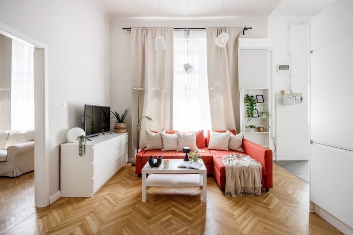 Dream Stay In Budapest-steps To Budaeye &Fashionst - Budapest